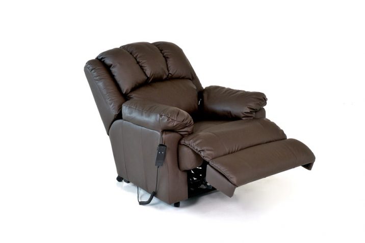The 6 Best High End Luxury Recliners in 2021 - Best Chair Finder